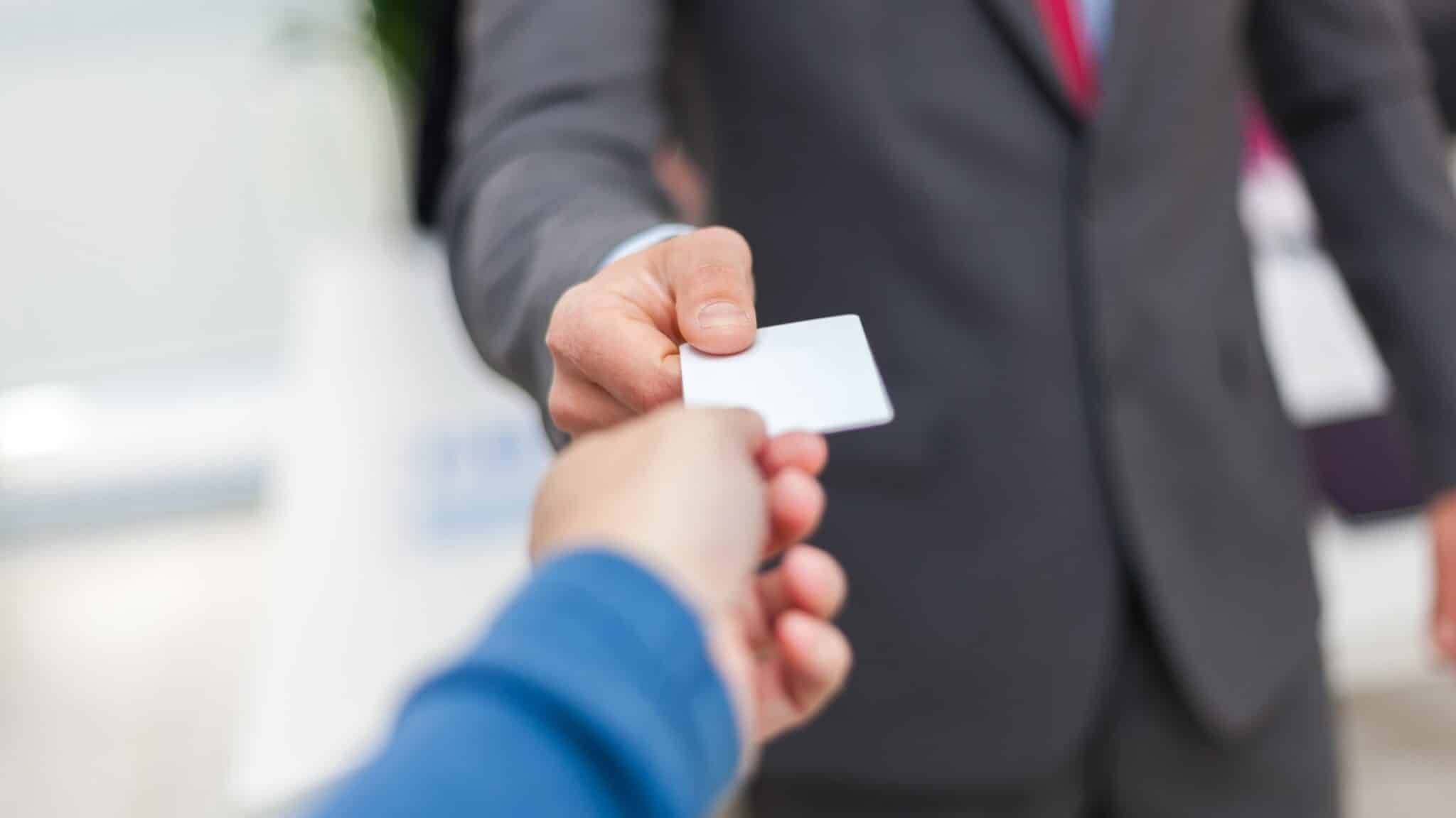 Explore The VCard Advantages To Add To Your Digital Toolkit
