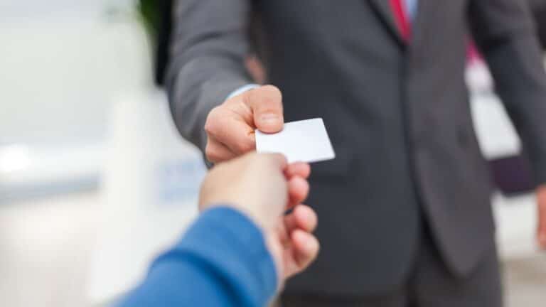 Explore The VCard Advantages To Add To Your Digital Toolkit